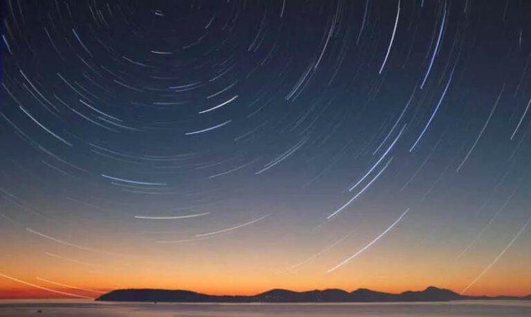 7 Astronomy Books for Free! [PDF]